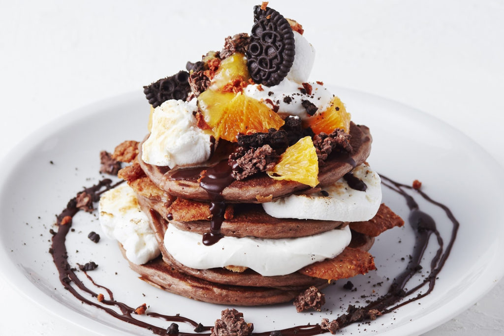 「Guittard(ギタード)」とコラボ！J.S. PANCAKE CAFEにアメリカの定番スイーツ4種 | Emo!miu｜エモミュー