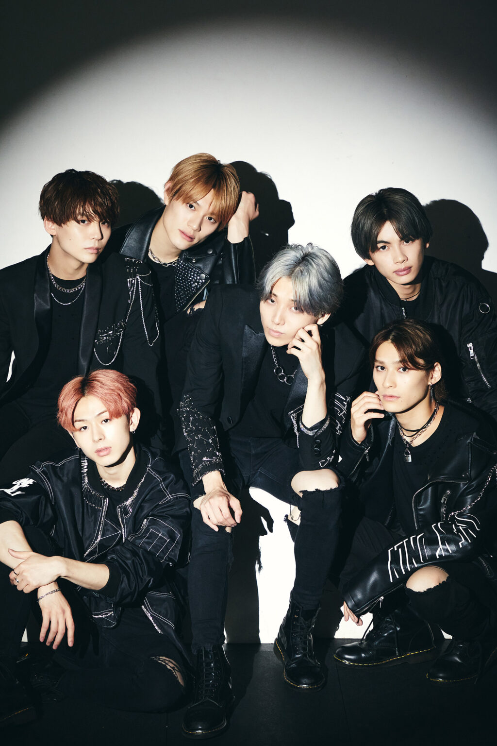 名前の通り、唯一無二なことをやるんだな俺らって。―ONE N’ ONLY「L.O.C.A (PT-BR ver.)」インタビュー＜前編＞ | Emo!miu｜エモミュー