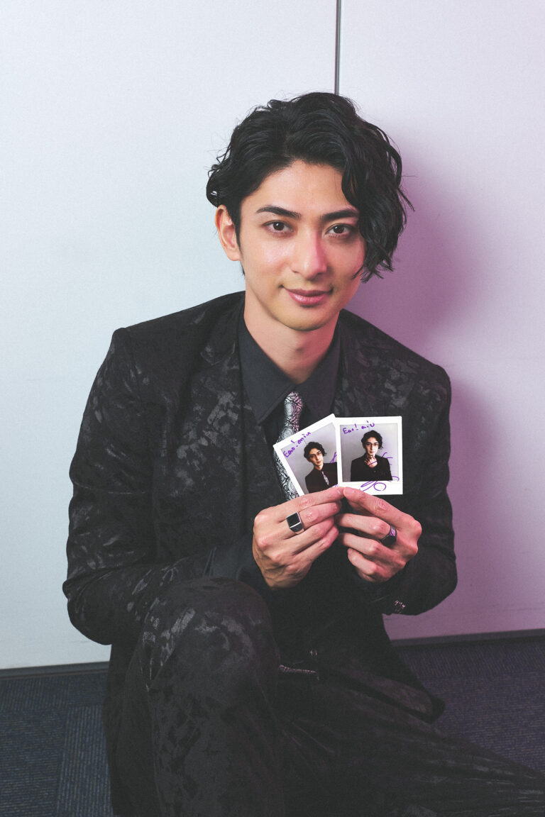 【古川雄大インタビュー】今も夢を追いかけている。自分の生き方や全ての行動にエモさを感じています＜ドラマ「恋と弾丸」＞ | Emo!miu｜エモミュー