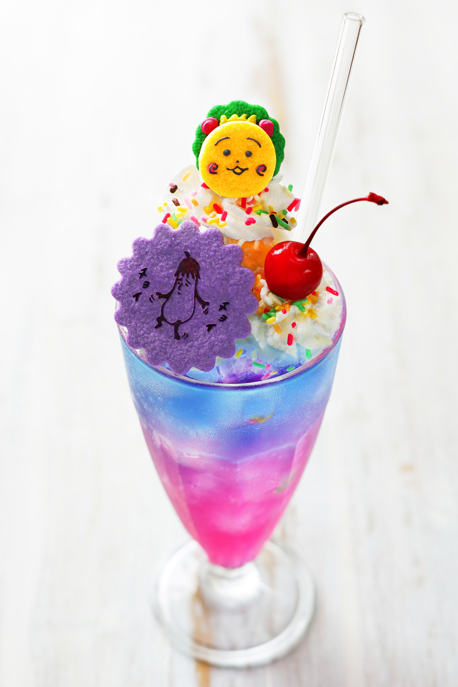 実はひそかな人気者!?「コジコジ×サンデーブランチ吉祥寺」おかめちゃんとおたんこなすがスイーツになって登場 | Emo!miu｜エモミュー