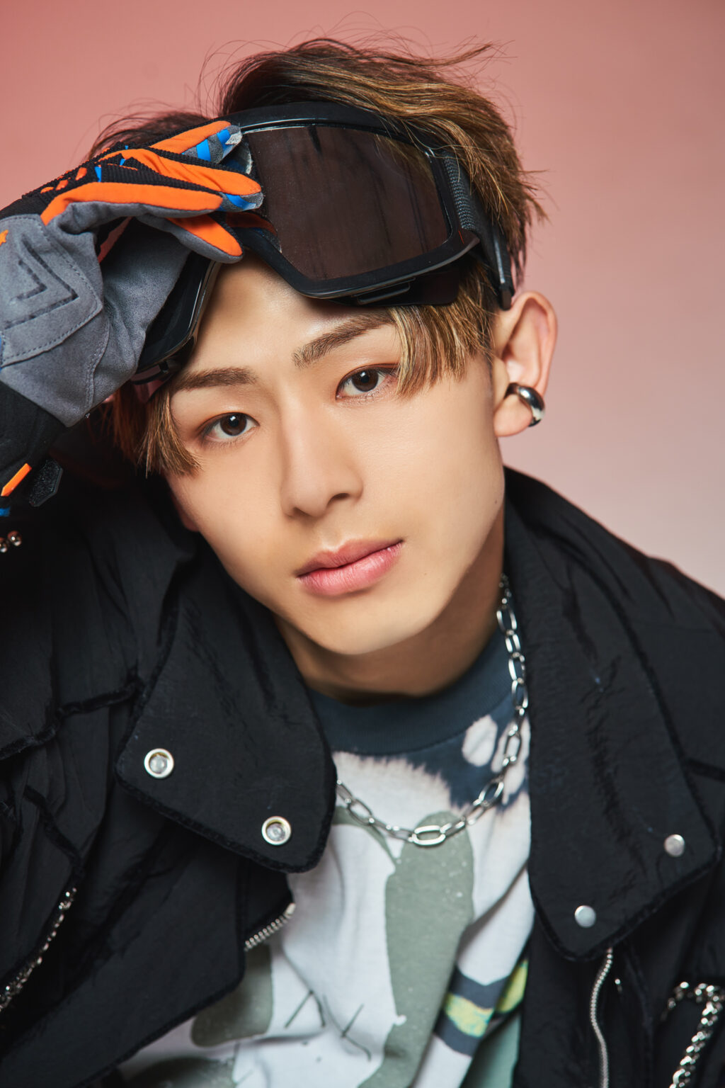 【ONE N’ ONLY アルバム「Departure」インタビュー／前編】南米ツアーで海外に行っている時も、日本にいるSWAGのことは絶対に ...