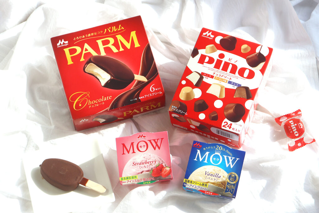 つめた〜いアイスで残暑を乗り切ろう！新作「MOW(モウ) いちご」やPARM(パルム)、ピノなど、人気のアイスがラインナップ♪ | Emo!miu｜エモミュー