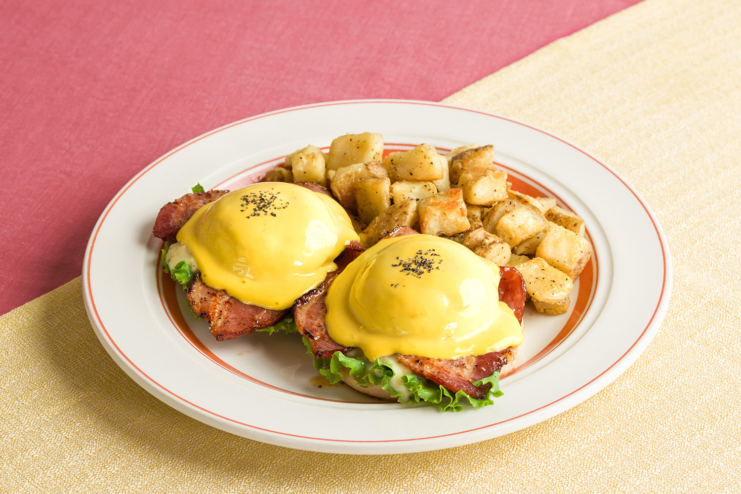 Eggs ’n Things(エッグスンシングス)秋の新作「スイートポテトと焼き芋のパンケーキ」「ミルキースイートポテト」 | Emo!miu ...