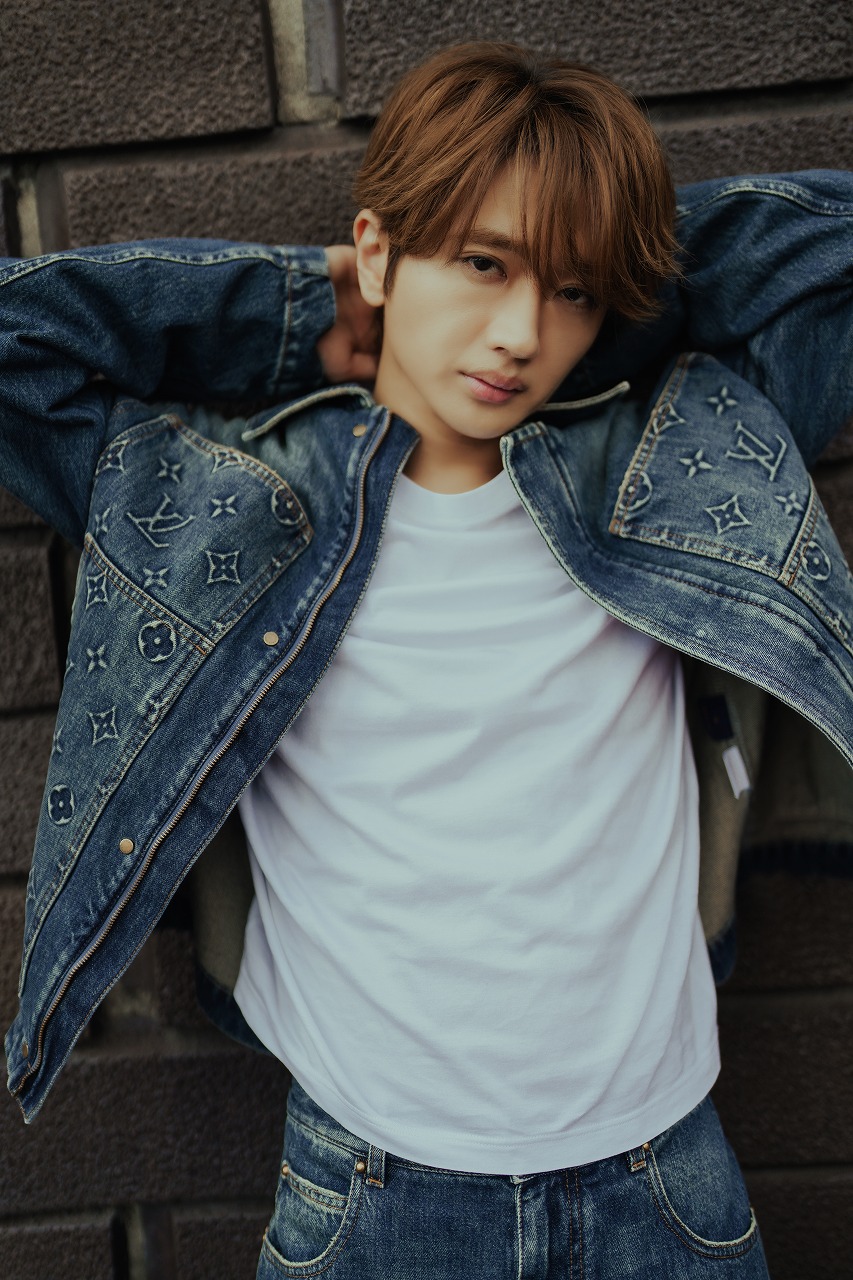 Nissy「10th Anniversary LIVE VIEWING TOUR 2023」衣装にルイ・ヴィトンを着用！新作LV FALL ...