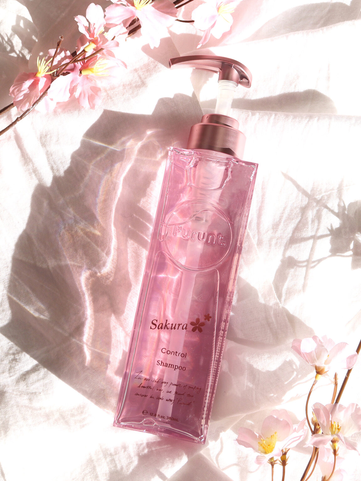 初のサクラの香り！「プルント コントロールペアセット サクラ／美容液ヘアオイル サクラ」 Emomiu｜エモミュー