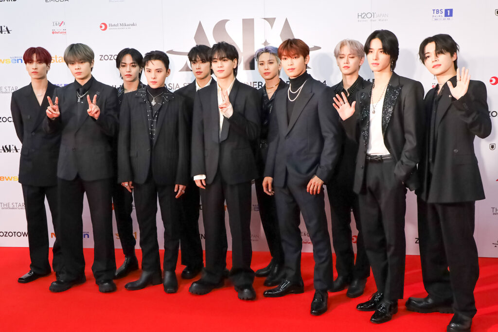 ＜イベントレポ＞JO1・INI・TXT・スキズ・THE RAMPAGEら登場！ソロカットも多数掲載♪「ASEA 2024」レッドカーペット | Emo!miu｜エモミュー