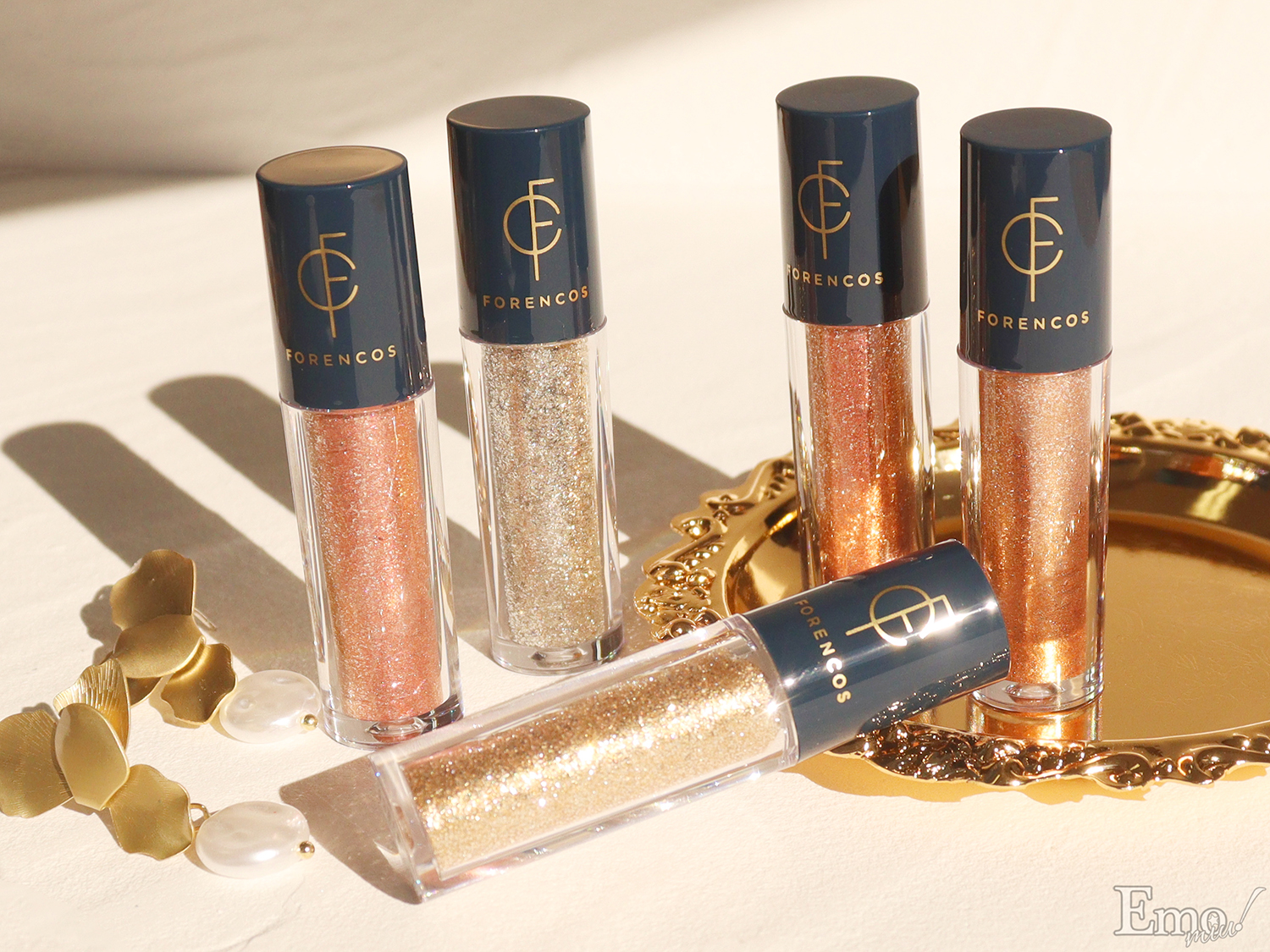＜Emoコスメレビュー＞韓国コスメ“FORENCOS(フォレンコス)”の夜空に煌めく星屑のような激かわグリッターをスウォッチ！ | Emo ...