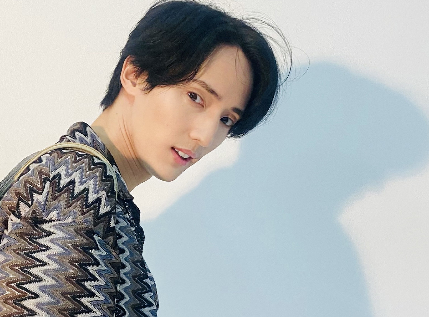 Travis Japan・川島如恵留「この幸せな気持ちを褪せさせる事なく、ずっと初心で連載していきたい」セルフィーのポートレートも掲載する『の ...