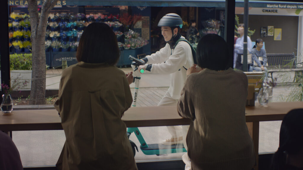 二宮和也、LUUP(ループ)のCMキャラクターに起用！新TV-CM『登場』『乗ってる』篇、全国で放送スタート♪ 撮影現場レポ＆インタビュー掲載 | Emo!miu｜エモミュー