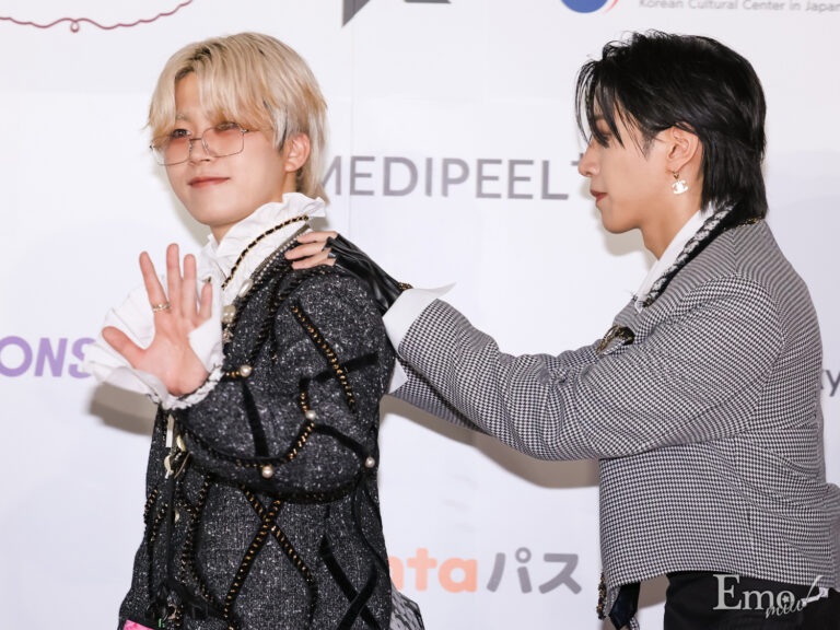 ＜イベントレポ＞JO1、BOYNEXTDOOR、DXTEEN、TAEMINらが登場！『KCON JAPAN 2025』レッドカーペットDAY2 | Emo!miu｜エモミュー