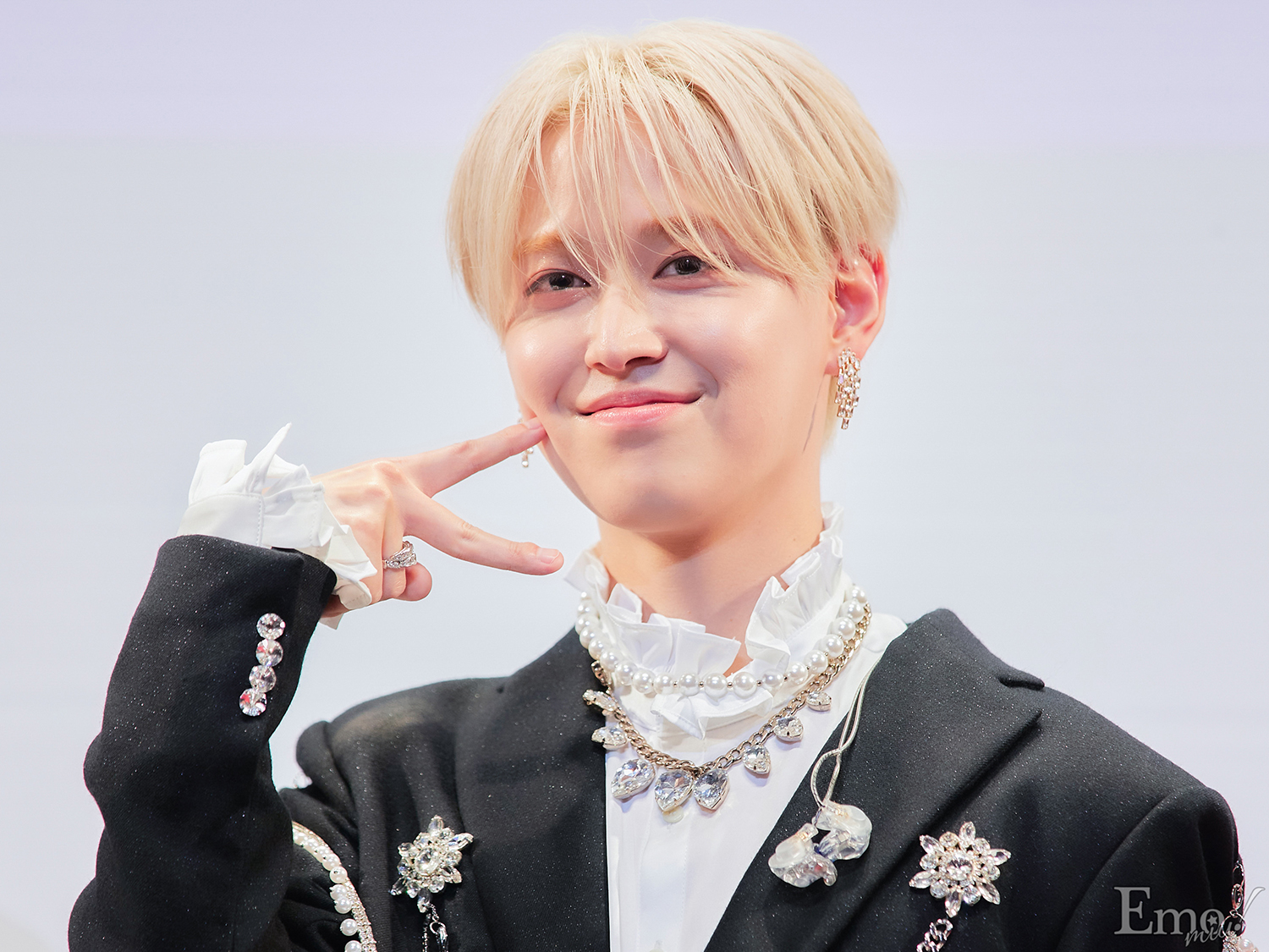 JO1・白岩瑠姫がRUKI名義で書き下ろした『巡星』を生披露！「アズワン／AS ONE」最速上映プレミアムイベントで10代の頃の悩みを ...